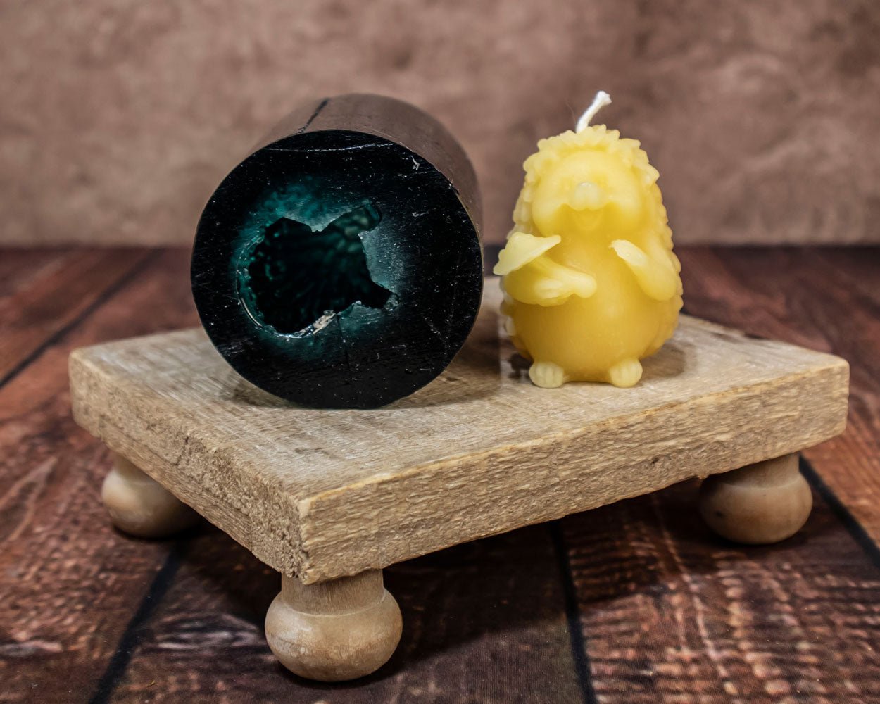 Hedgehog Mold for Candles, Easy to use rubber mold